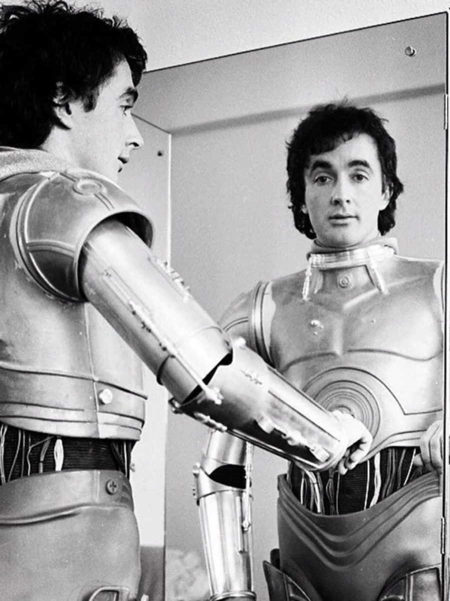 30 Rare And Unseen Star Wars Photos (Behind-the-Scenes) - May 4 Be With You