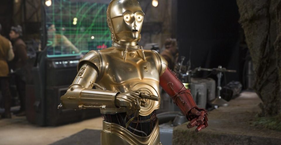 Why Does C-3PO Have a Red Arm in Episode 7? - May 4 Be With You
